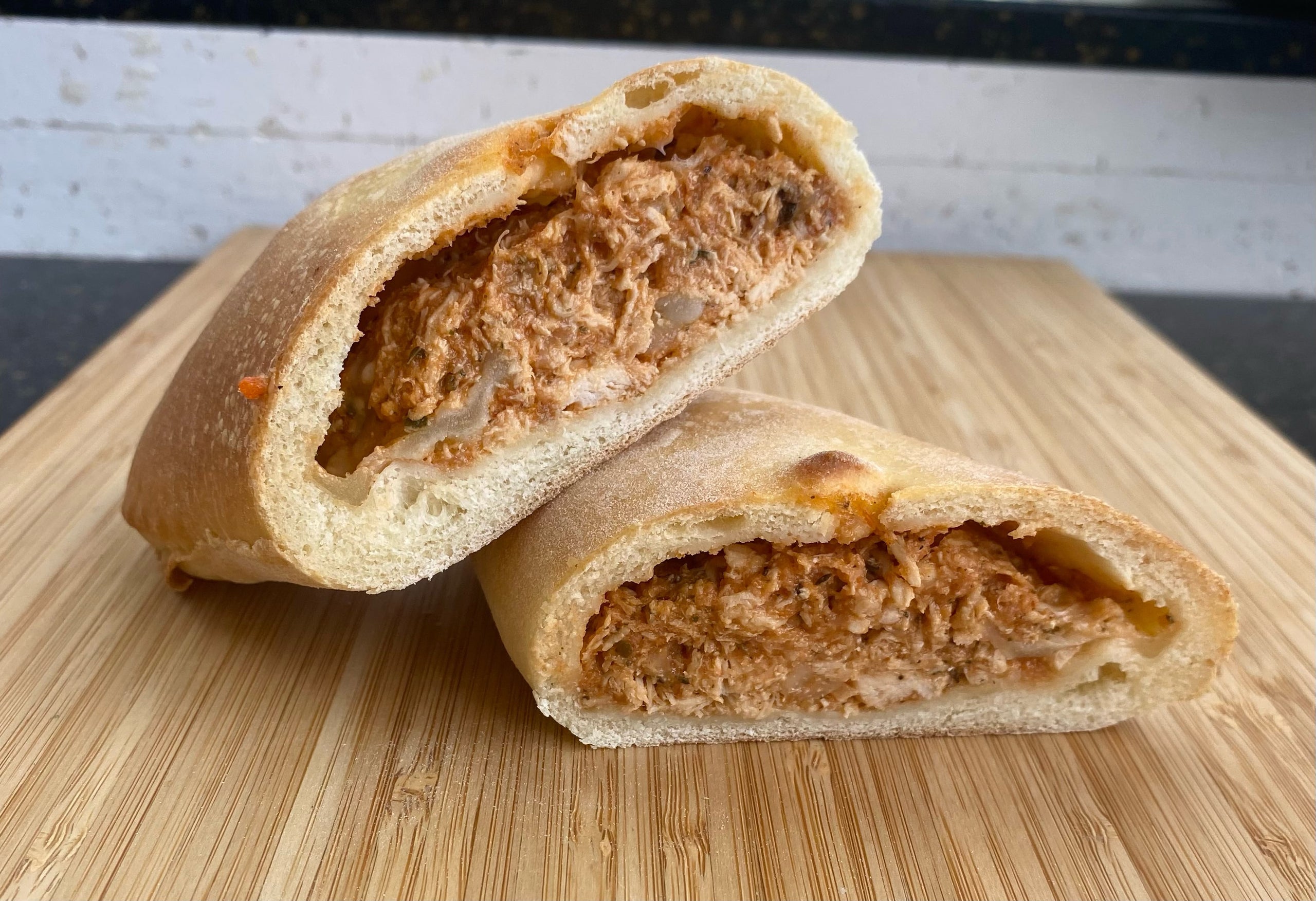 Panzerotti Poulet Parmesan / Chicken Parmigiana | La Conca d’Oro